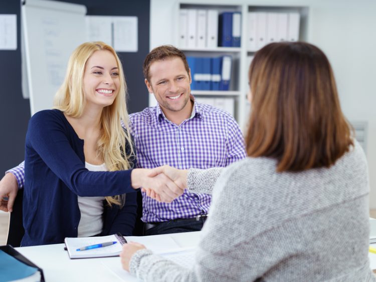 Services bancaires : les clients en demandent toujours plus à leur ...