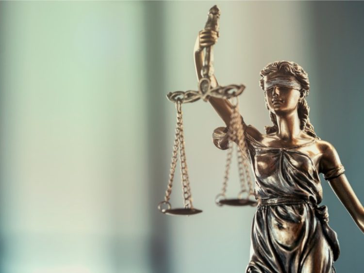 Une entreprise attaque en justice la hausse des gains en capital ...